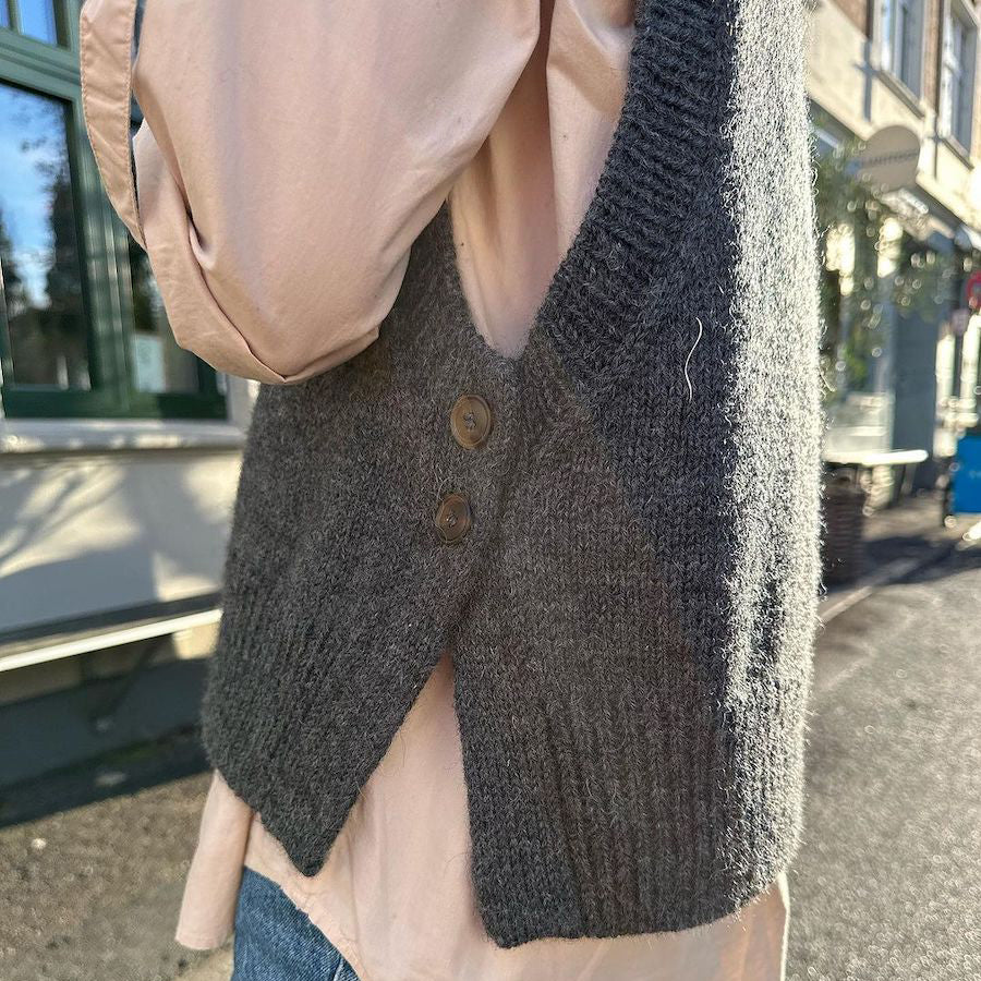 Opskrift på Lulu Slipover – Yarnfreak